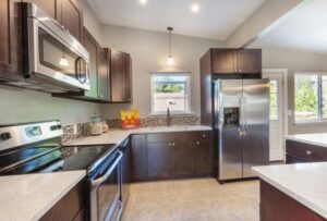 10 Above Cabinet Lighting Ideas For Your Home